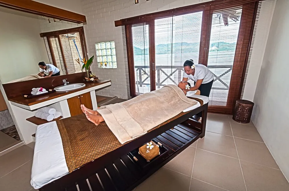 Dive Into Ambon @ Maluku Resort and Spa - Bluewater Dive Travel