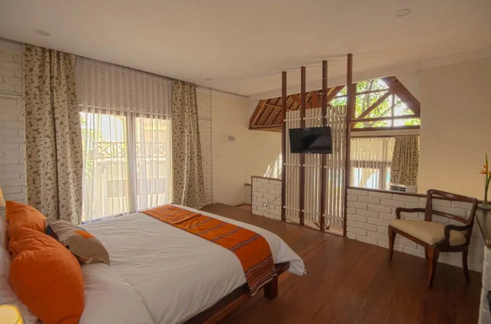 Dive Into Ambon @ Maluku Resort and Spa - Bluewater Dive Travel